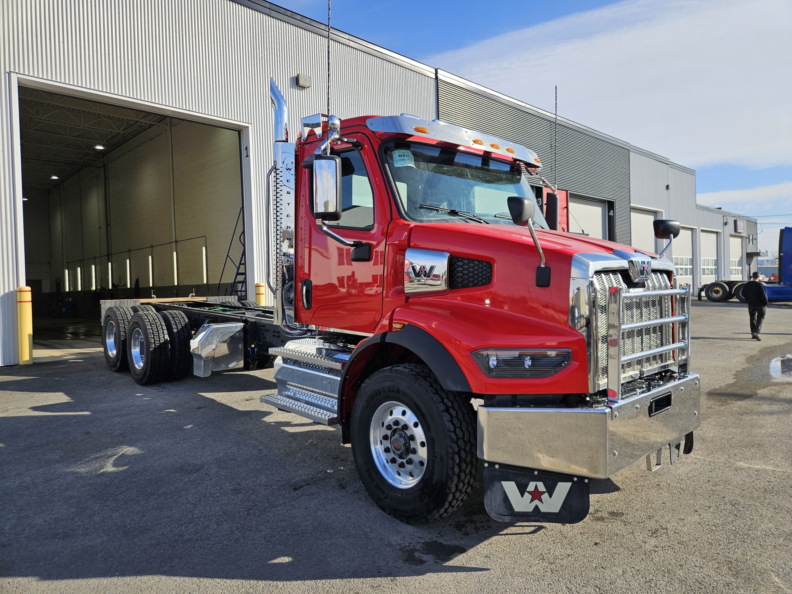 WX4179 2027 Western Star 47X - Camions BL