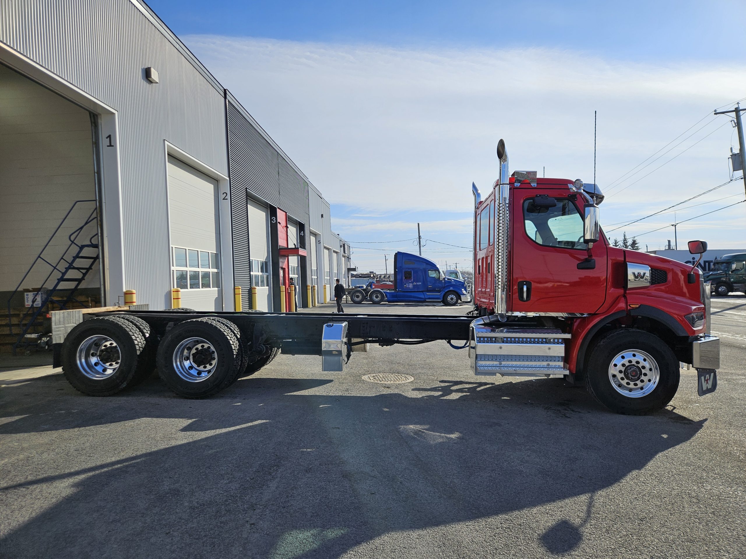 WX4179 2027 Western Star 47X - Camions BL